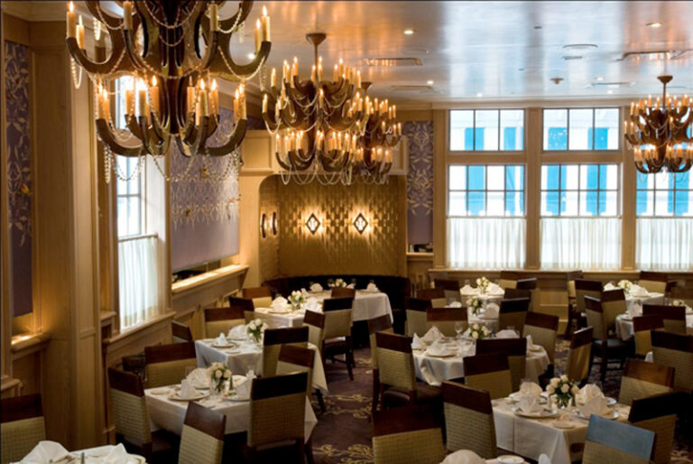 New-Orleans-Historic-restaurant-Commanders-Palace-dining-room-2 - Great ...